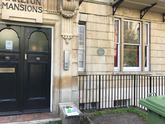 Carlton Mansions, Richmond Park Road. 4 bed flat to rent £2,427 pcm £560 pw
