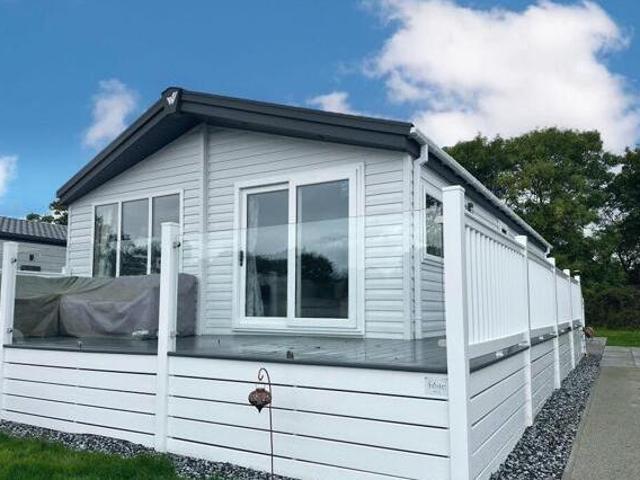 Carlton Meres Park, Carlton, 2 Bedroom Park