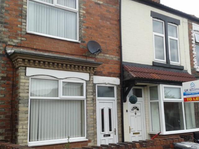 Carlton Avenue, Clifton, Rotherham S65, 2 bed terraced house to rent, £725 pcm | PrimeLocation