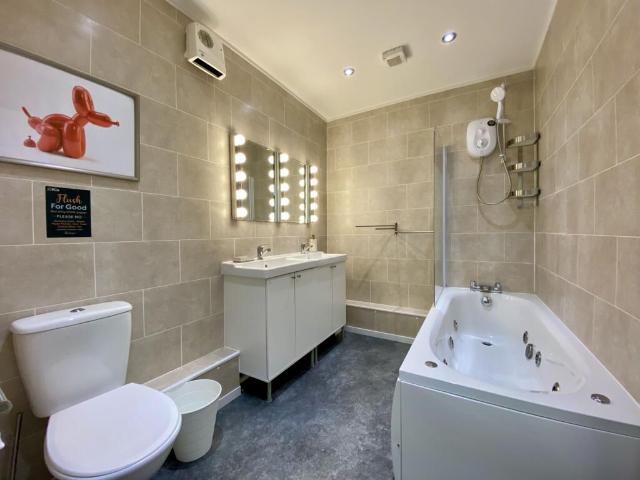 Carlton Avenue, Manchester M14, 2 bed shared accommodation to rent, £954 pcm | PrimeLocation