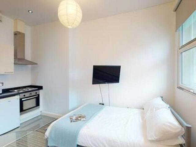 Carlton Chambers S, Studio third Floor, Studio Flat For