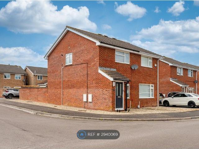 Carlton Drive, Bridgwater TA6, 2 bed semi detached house to rent, £1,150 pcm | PrimeLocation