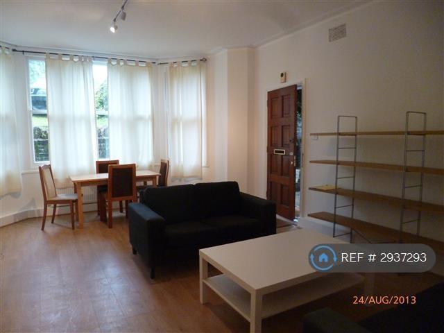 Carlton Drive, London, SW15 1 bed flat to rent £1,820 pcm £420 pw