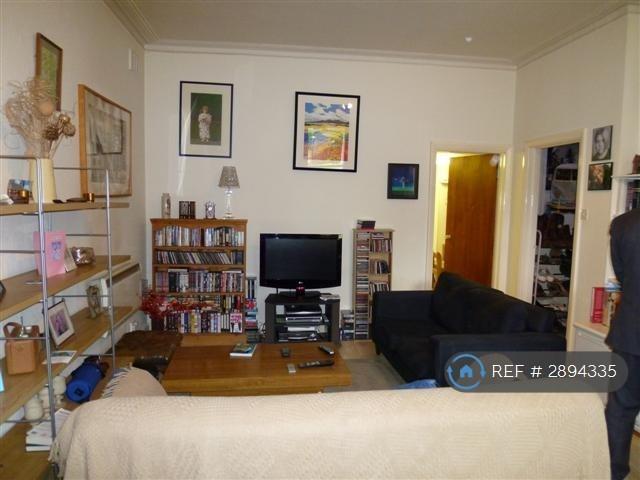 Carlton Drive, London, SW15 1 bed flat to rent £1,820 pcm £420 pw