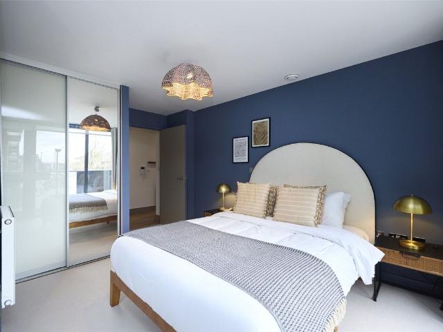 Carlton Grove, London SE15, 2 bed flat to rent, £3,680 pcm | PrimeLocation