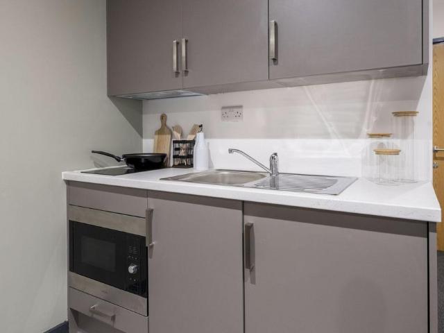Carlton House Estate, Copeland Street, Stoke On Trent ST4, Studio to rent, £633 pcm | PrimeLocation