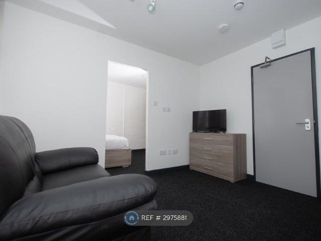 Carlton House, Stoke On Trent ST4, 1 bed flat to rent, £780 pcm | PrimeLocation