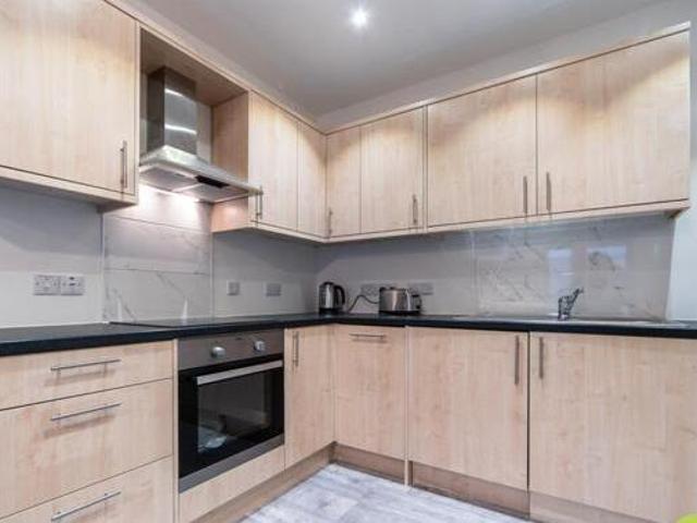 Carlton House, Seven Kings, 1 Bedroom Flat