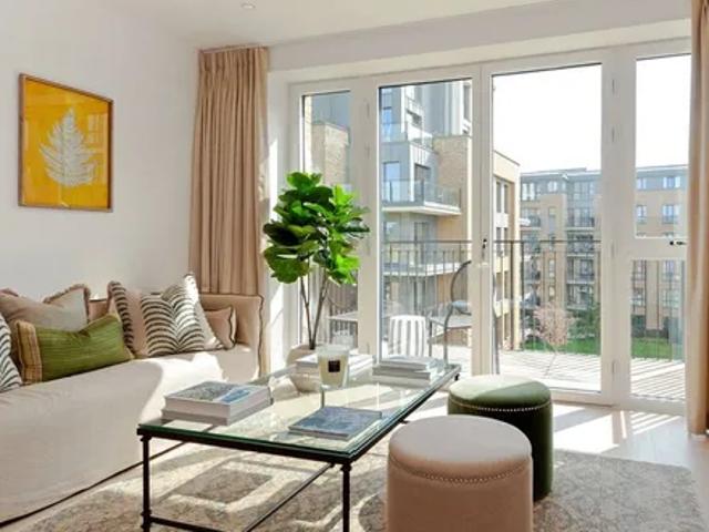 Carlton House, 1 57 Teddington Lock Footbridge, Teddington, TW11 9FB, United Kingdom | 2 bed house for rent #168127129 | Rentberry