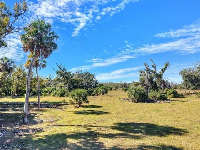 Carlton Lake Rd, Wimauma, FL 33598