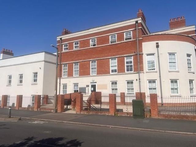 Carlton Place, London Road, Old Harlow CM17, 2 bed flat to rent, £1,700 pcm | PrimeLocation
