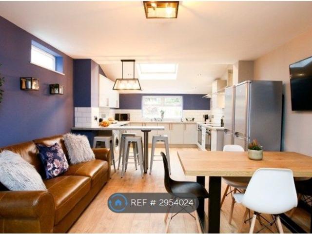 Carlton Road, Birkenhead CH42, Room to rent, £650 pcm | PrimeLocation
