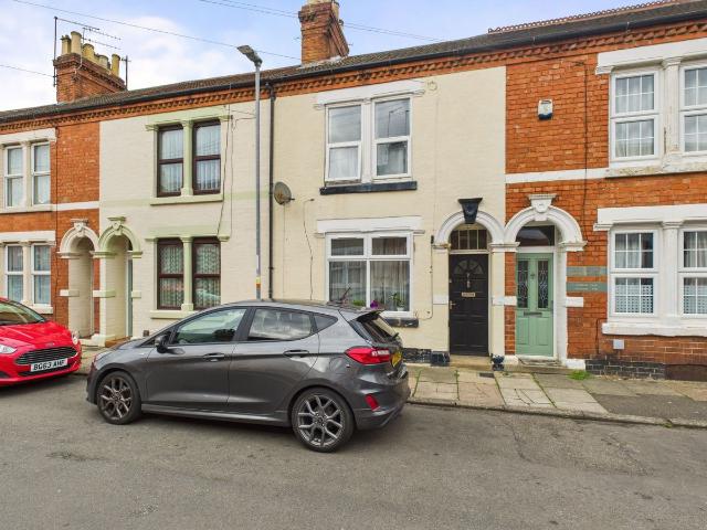 Carlton Road, Kingsley, Northampton, Northamptonshire NN2, 2 bed terraced house to rent, £1,050 pcm | PrimeLocation