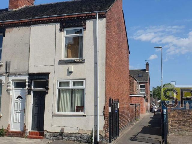 Carlton Road, Stoke On Trent ST4, 2 bed end terrace house to rent, £665 pcm | PrimeLocation