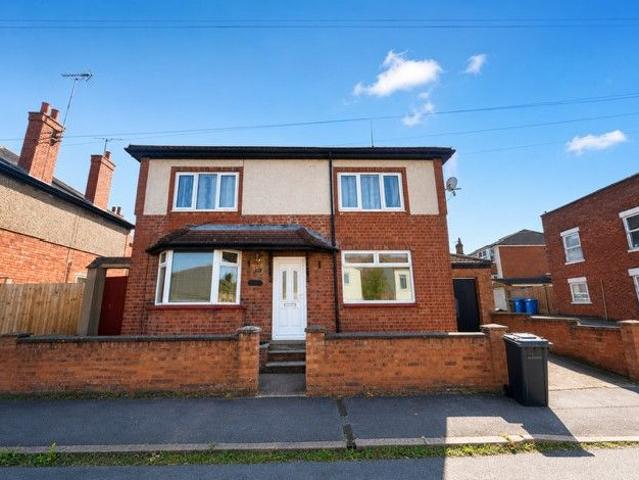 Carlton Street, Kettering NN16, 3 bed property to rent, £1,300 pcm | PrimeLocation