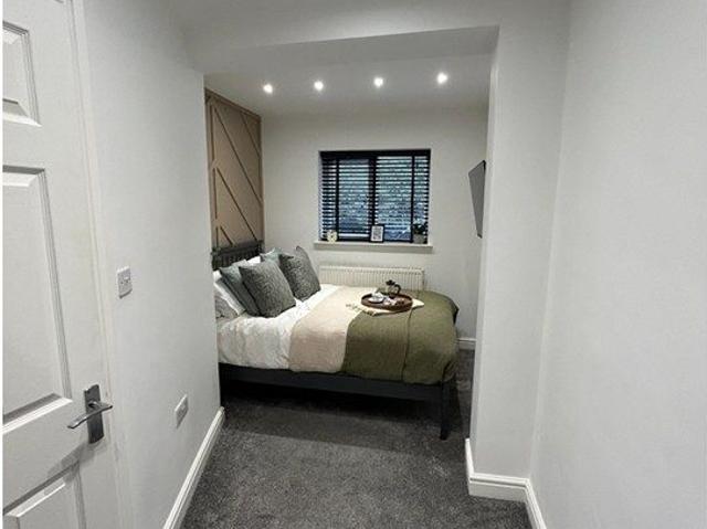 Carlton Street, Kettering NN16, Room to rent, £650 pcm | PrimeLocation