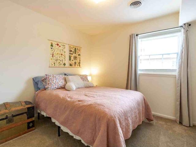 Carlton Scott Apartments 3 Bedroom Apartment for Rent at 600 Appalachian Dr, Blacksburg, VA 24060 McBryde