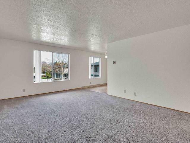Carlton Square Apartments 2 Bedroom Apartment for Rent at 298 Triple Tree Cir N, Keizer, OR 97303 Keizer