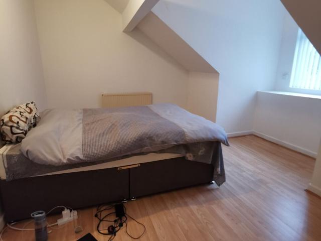 Carlton Terrace, Mount Pleasant, Swansea SA1 6AE StudentDigz Ltd