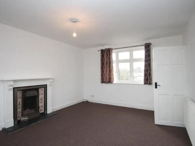 Carlyon Avenue, South Harrow HA2, 2 bed maisonette to rent, £1,600 pcm | PrimeLocation