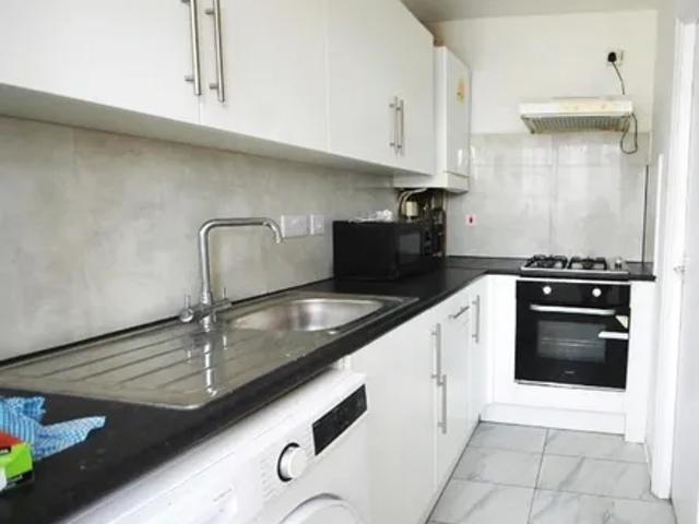 Carlyon Road, London, HA0 1JE, United Kingdom | 4 bed house for rent #154604415 | Rentberry