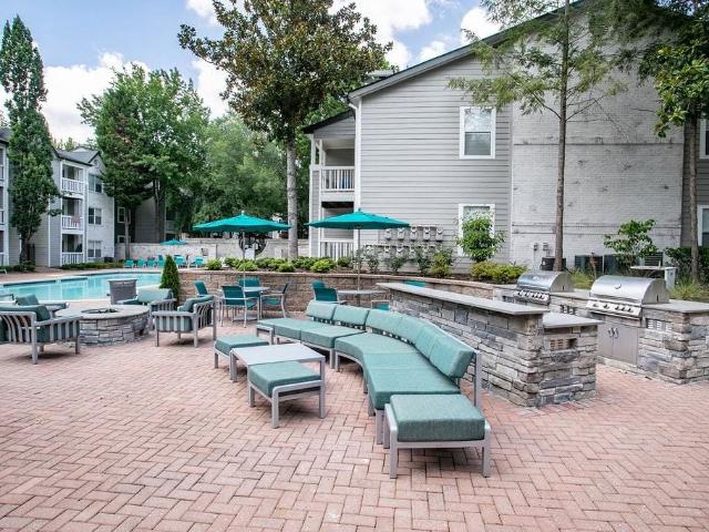 Carlyle at Perimeter 3 Bedroom Apartment for Rent at 100 Dunwoody Gables Dr, Dunwoody, GA 30338