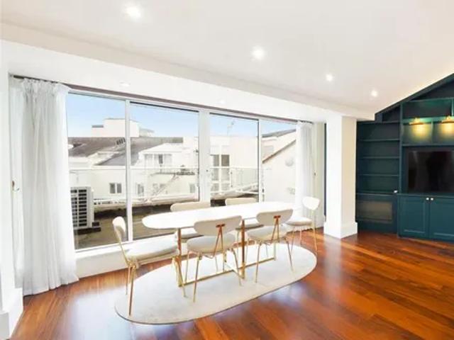 Carlyle Court, Chelsea Harbour Drive, London, SW10 0UQ, United Kingdom | 3 bed duplex for rent #138593823 | Rentberry