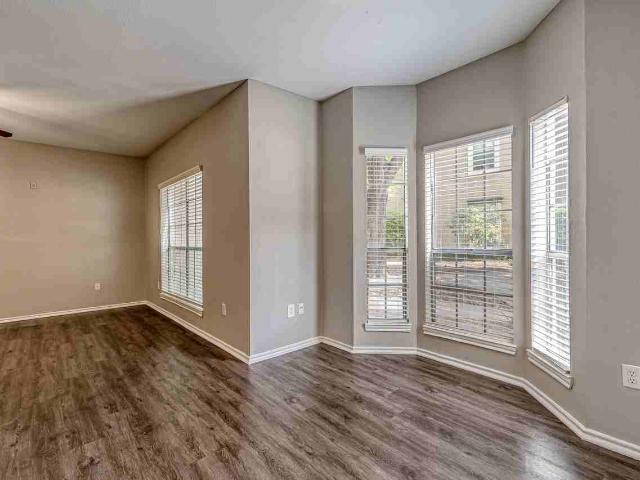 Carlyle Place Apartments 1 Bedroom Apartment for Rent at 1751 Babcock Rd, San Antonio, TX 78229