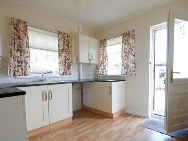 Carmarthan Close, Barry, 2 Bedroom Detached