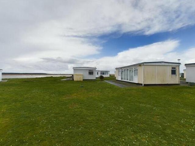 Carmarthen Bay, Holiday Park, 3 Bedroom Chalet