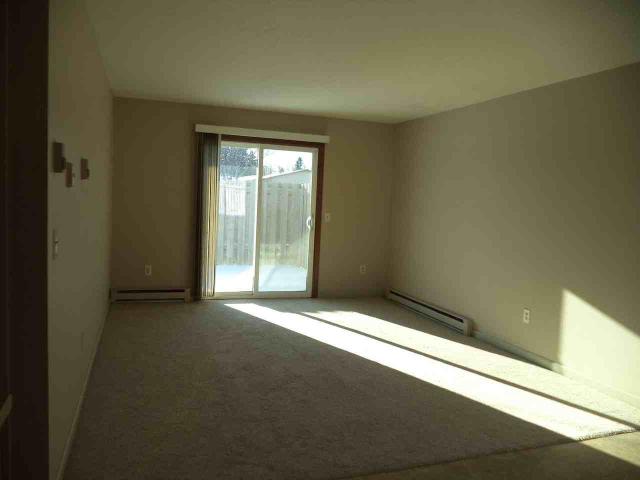 Carmen Court 2 Bedroom Apartment for Rent at 2111 8th St Nw, Minot, ND 58703