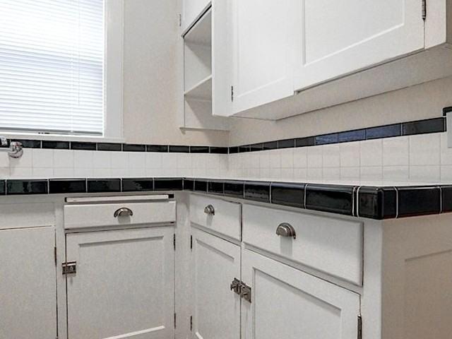 CARMEN APARTMENTS JAMJ01 Studio Apartment for Rent at 2030 Nw Marshall St, Portland, OR 97209 Northwest District