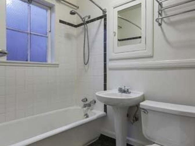 CARMEN APARTMENTS JAMJ01 Studio Apartment for Rent at 2030 Nw Marshall St, Portland, OR 97209 Northwest District