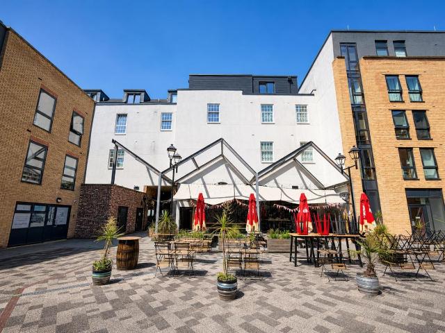 Carmen Beckford Street, Bristol BS1, 2 bed flat to rent, £2,200 pcm | PrimeLocation