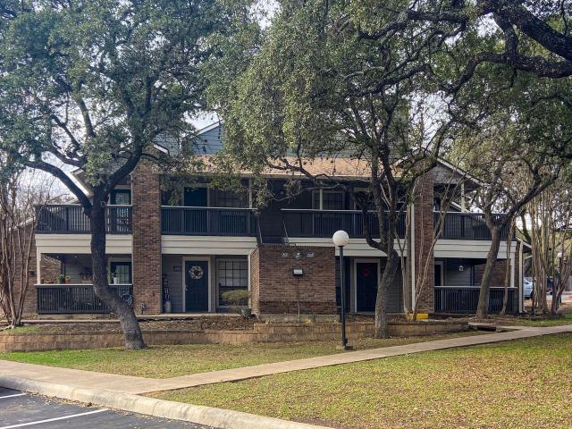 Carmel at Deerfield 1 Bedroom Apartment for Rent at 1440 W Bitters Rd, San Antonio, TX 78248
