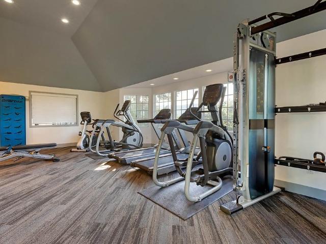 Carmel Summit 2 Bedroom Apartment for Rent at 11795 Stoney Peak Dr, San Diego, CA 92128 Carmel Mountain