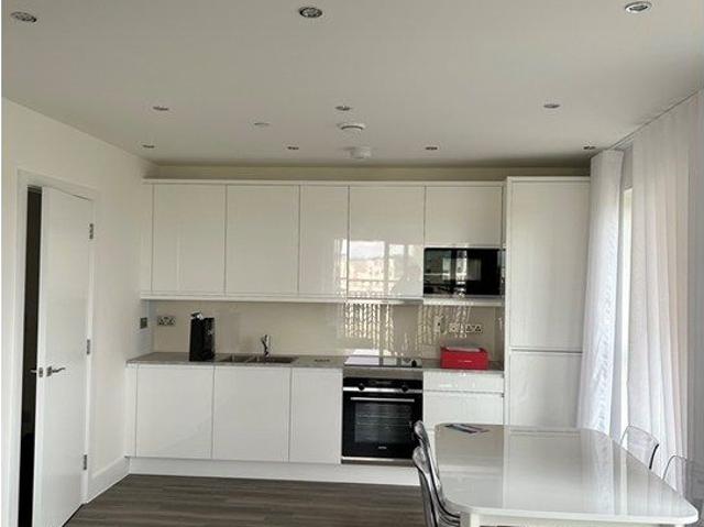 Carmelia House, London NW9, 1 bed flat to rent, £1,900 pcm | PrimeLocation