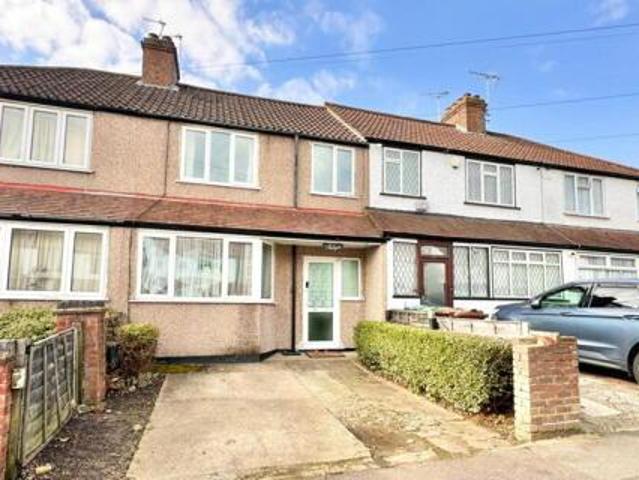 Carmelite Road, Harrow, 3 Bedroom Terraced