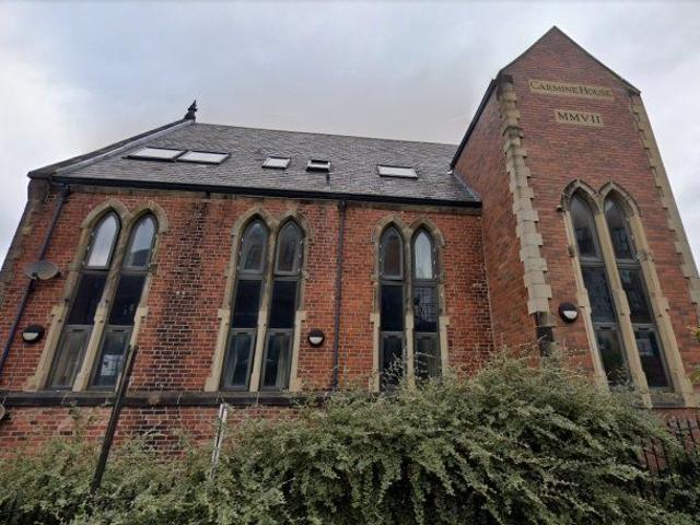 Carmine House, Kirkstall, Leeds LS5, 4 bed flat to rent, £412 pppm | PrimeLocation