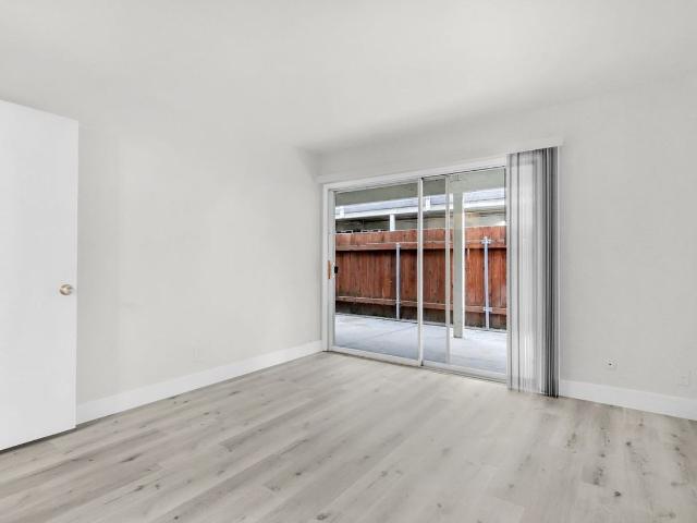 Carmichael Apartments 2 Bedroom Apartment for Rent at 5800 Engle Rd, Carmichael, CA 95608