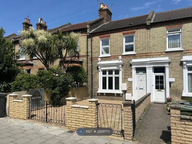 Carnac St, London SE27, Room to rent, £1,000 pcm | PrimeLocation