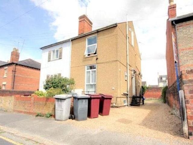 Carnarvon Road, Reading, 1 Bedroom Apartment