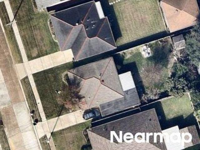 Carnation Ave