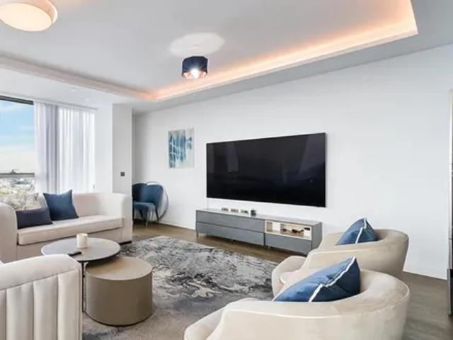 Carnation Way, Nine Elms, London, SW8 2FL, United Kingdom | 3 bed apartment for rent #133648741 | Rentberry