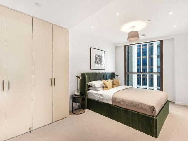 Carnation Way London SW8