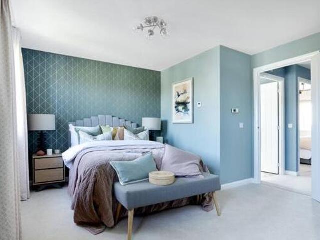 Carnbroe, Carnbroe, 3 Bedroom Semi detached