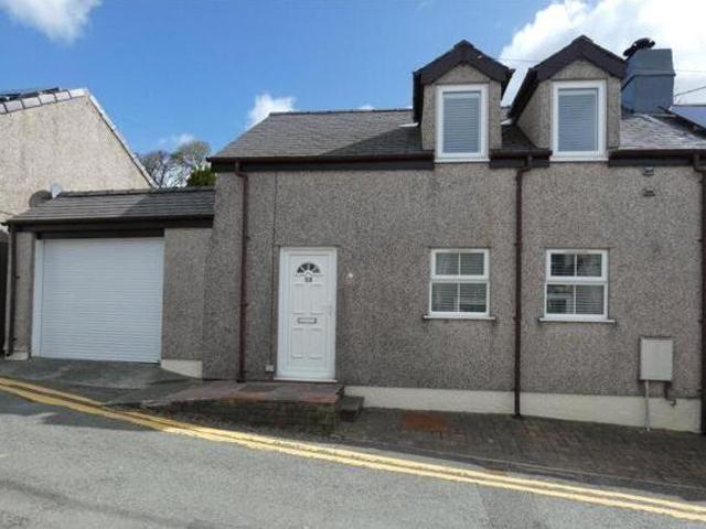 Carneddi, Carneddi Road, Bethesda, 3 Bedroom End