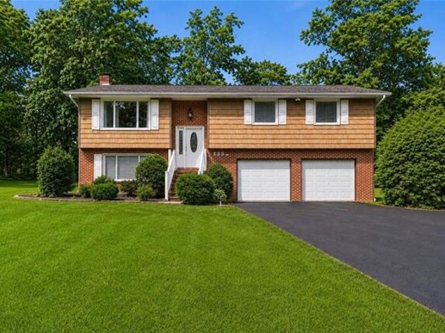 Carol Dr, Saxonburg, Home For Sale