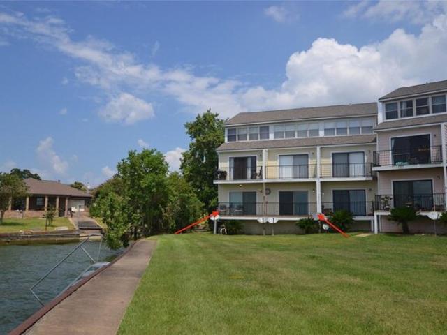 Carolcrest Ln Apt,livingston, Condo For Sale