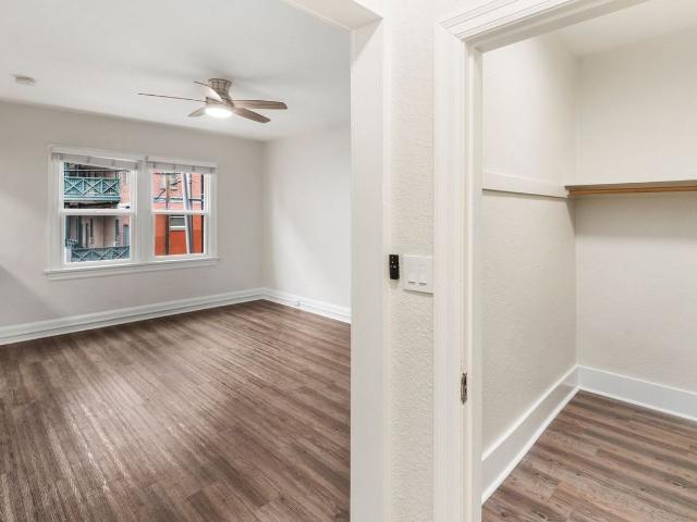 Carolina Court 1 Bedroom Apartment for Rent at 527 Eastlake Ave E, Seattle, WA 98109 South Lake Union